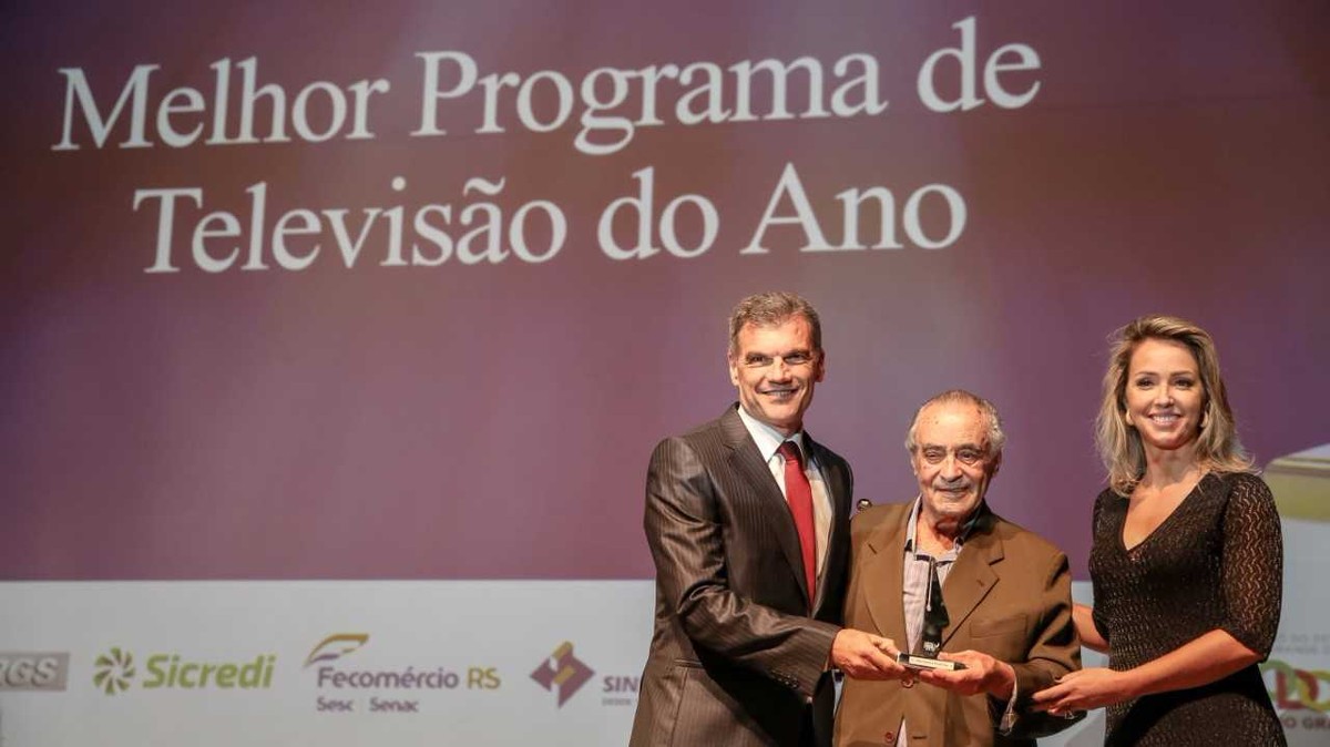 Profissionais da RBS TV recebem Prêmio Press em três categorias | RBS ...