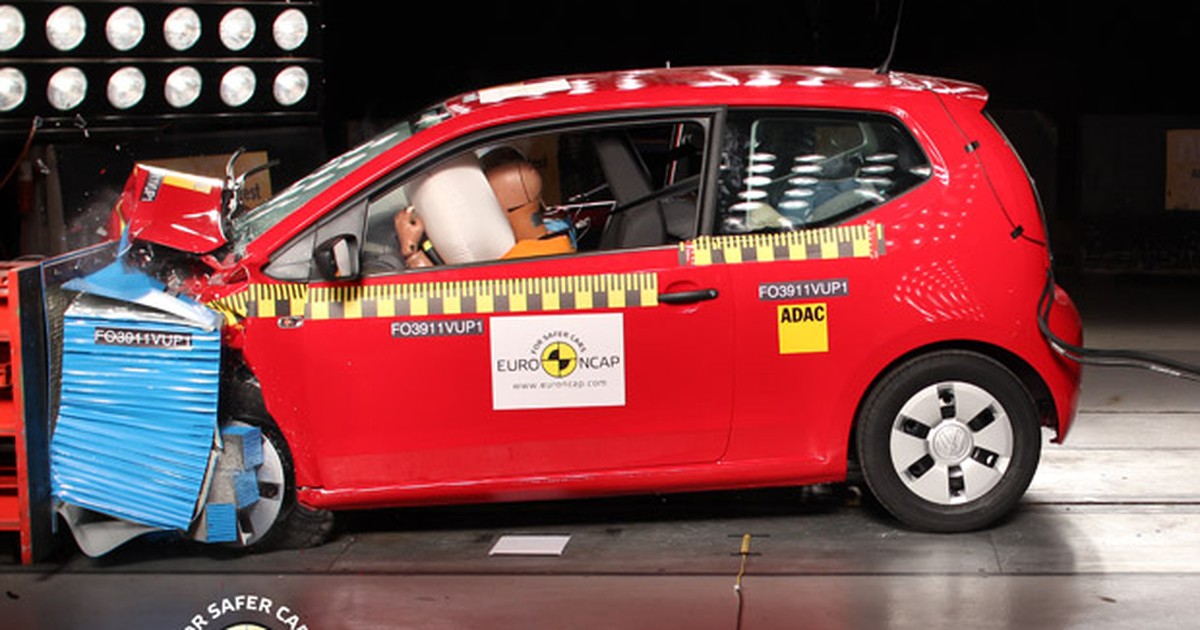 Auto Esporte - Land Rover Evoque e Volkswagen Up vão bem em teste de ...