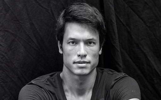 Vencedor do 'Masterchef', Leo Young assina menu de motel - Quem | QUEM News