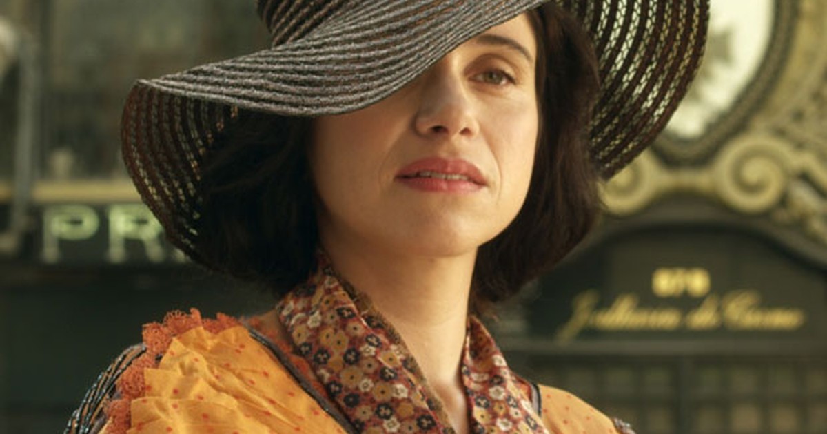 G1 - Estreia: 'Florbela' faz cinebiografia sem brilho de poeta ...