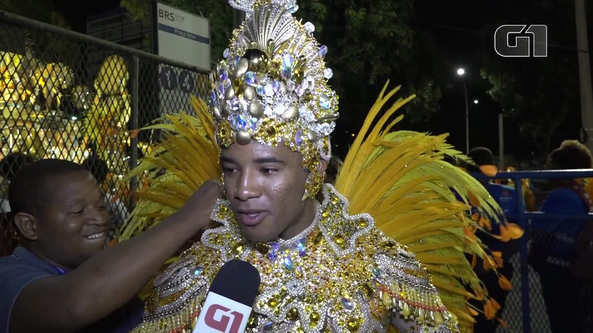VÍDEOS: Unidos de Padre Miguel | Carnaval 2018 no Rio de Janeiro | G1