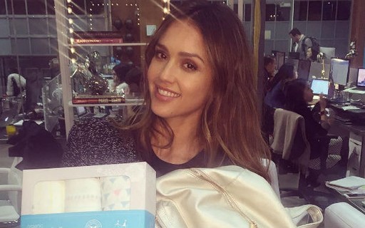 A trajetória de Jessica Alba de atriz a empreendedora bilionária ...