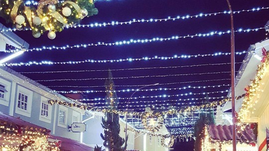 A magia do Natal em Penedo | Gelateria e Escola | G1