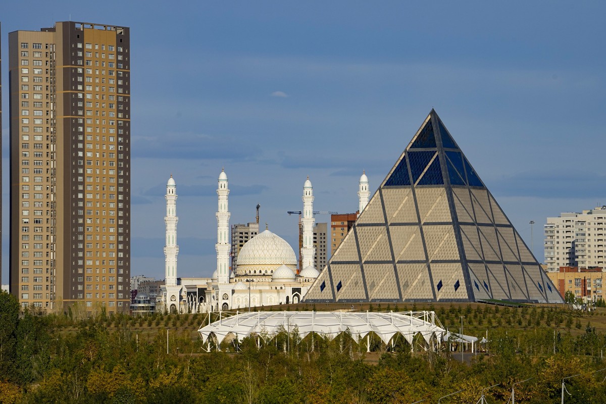 Capital do Cazaquistão volta a ser chamada Astana | Mundo | G1