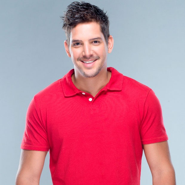 Felipe Pezzoni: "O primeiro CD que eu ganhei na vida foi o da Banda Eva ...