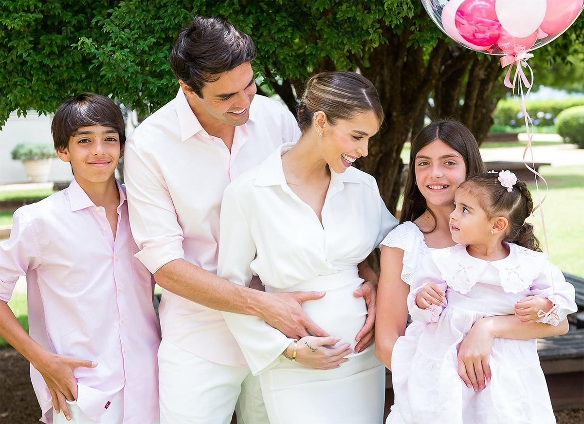 Carol Dias e Kaká anunciam sexo e nome do segundo bebê: 'Gratos pela ...