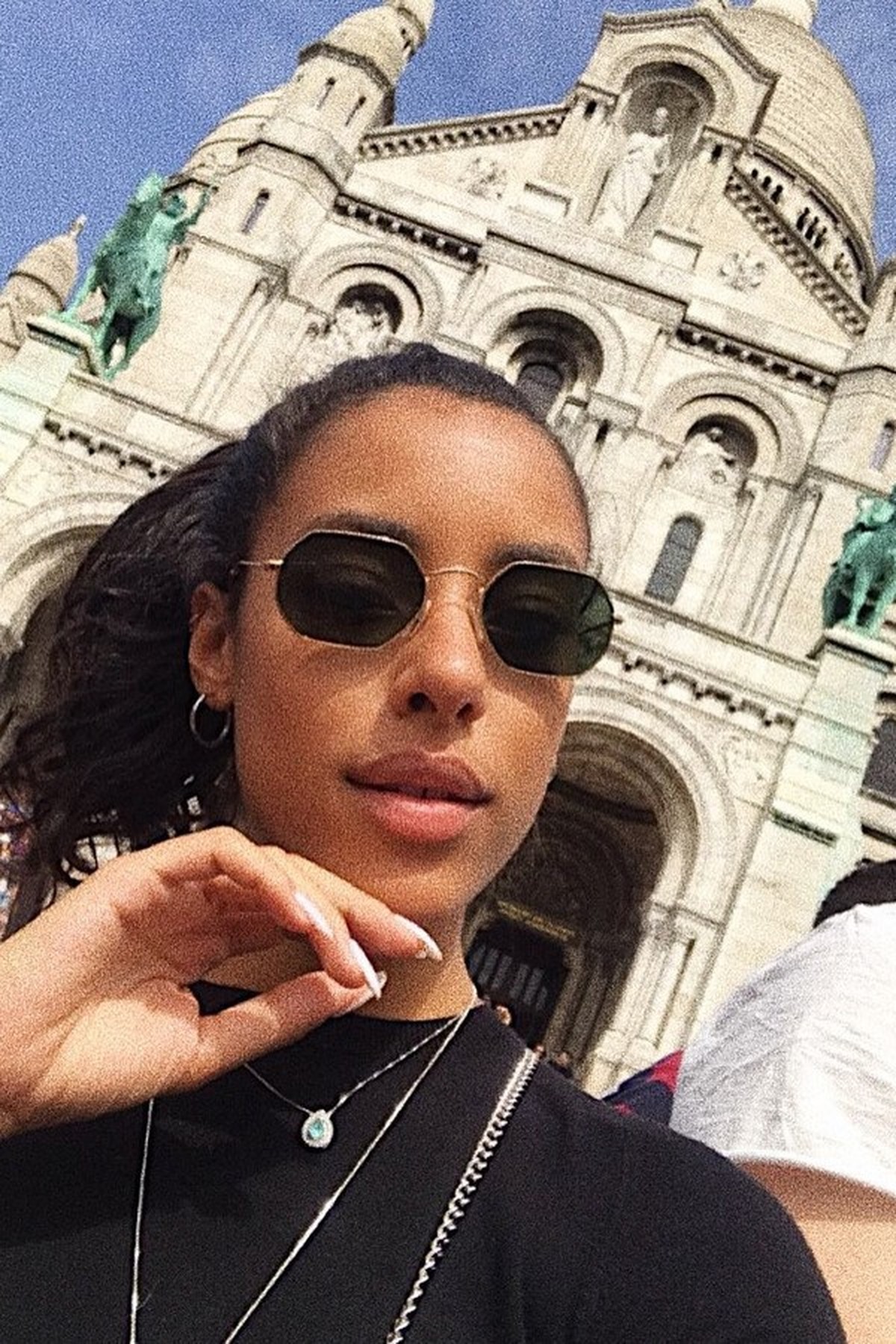 De férias, Yara Charry curte dias em Paris | Celebridades | Glamour