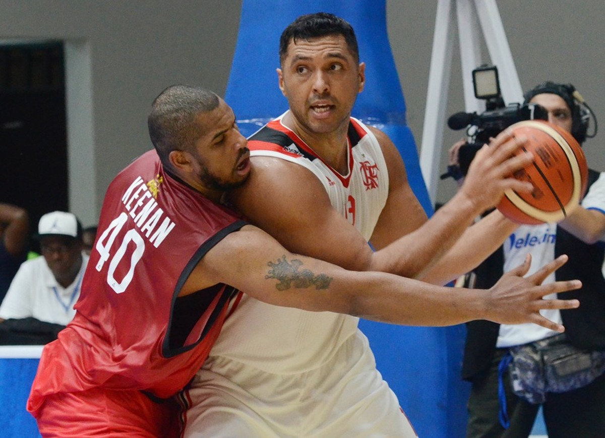 JP Batista perde 5kg e mira melhor ano no Flamengo: "Fome é de vitória ...