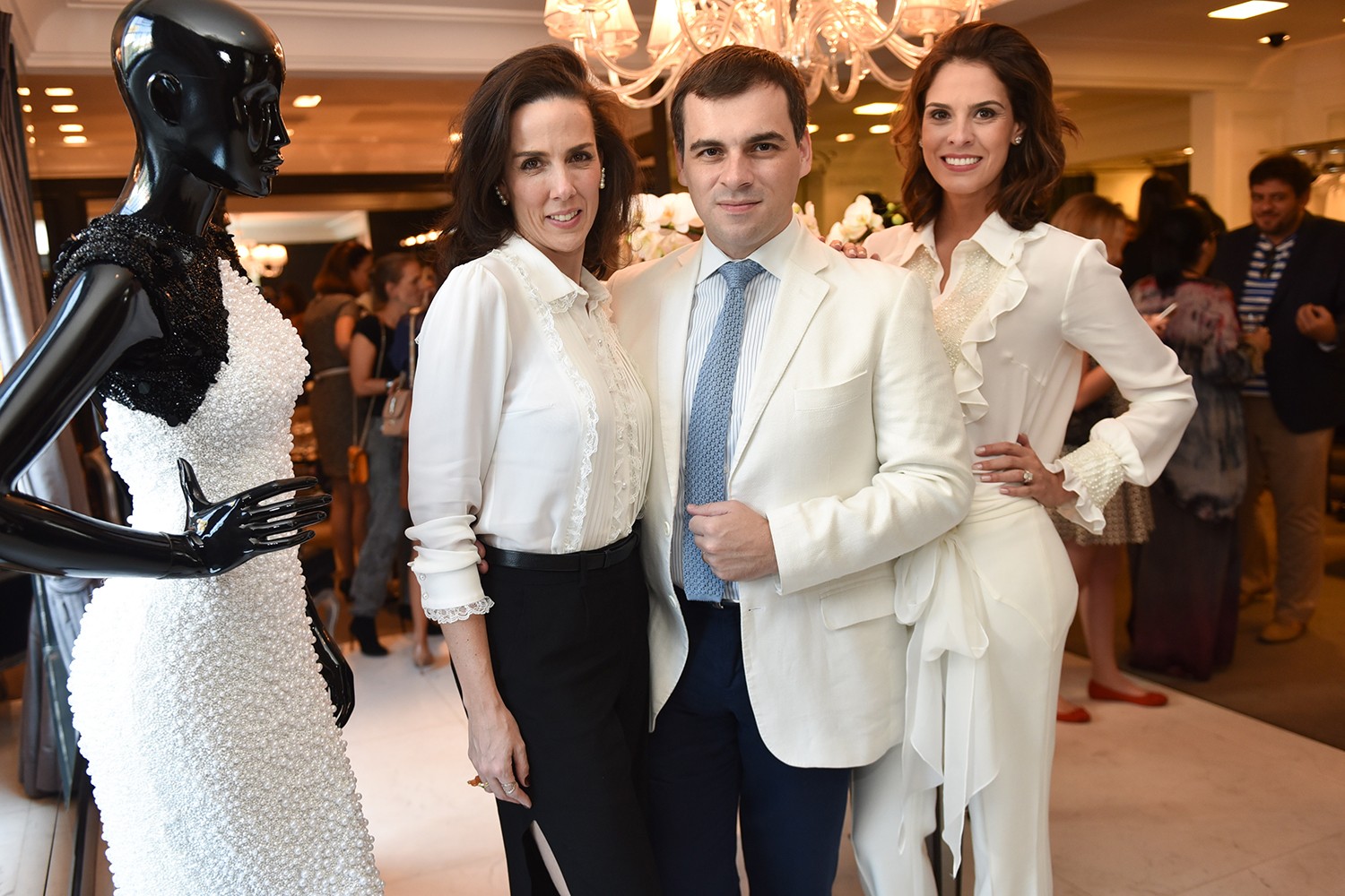 Sandro Barros lança coleção-cápsula em parceria com Shop2gether ...