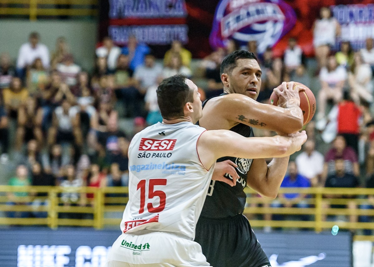 JP Batista valoriza terceiro lugar no NBB, torce por prêmio de MVP e ...
