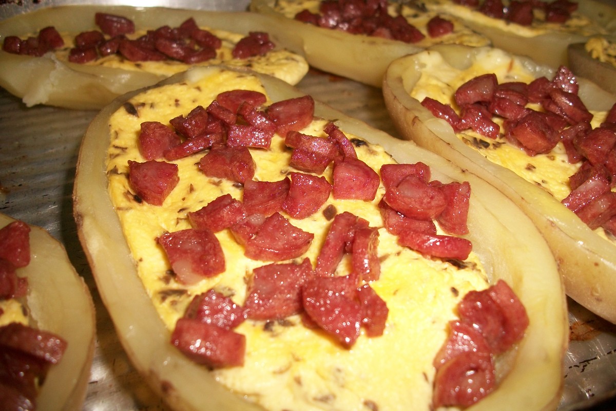 Canoas de Batatas Recheadas | Receitas