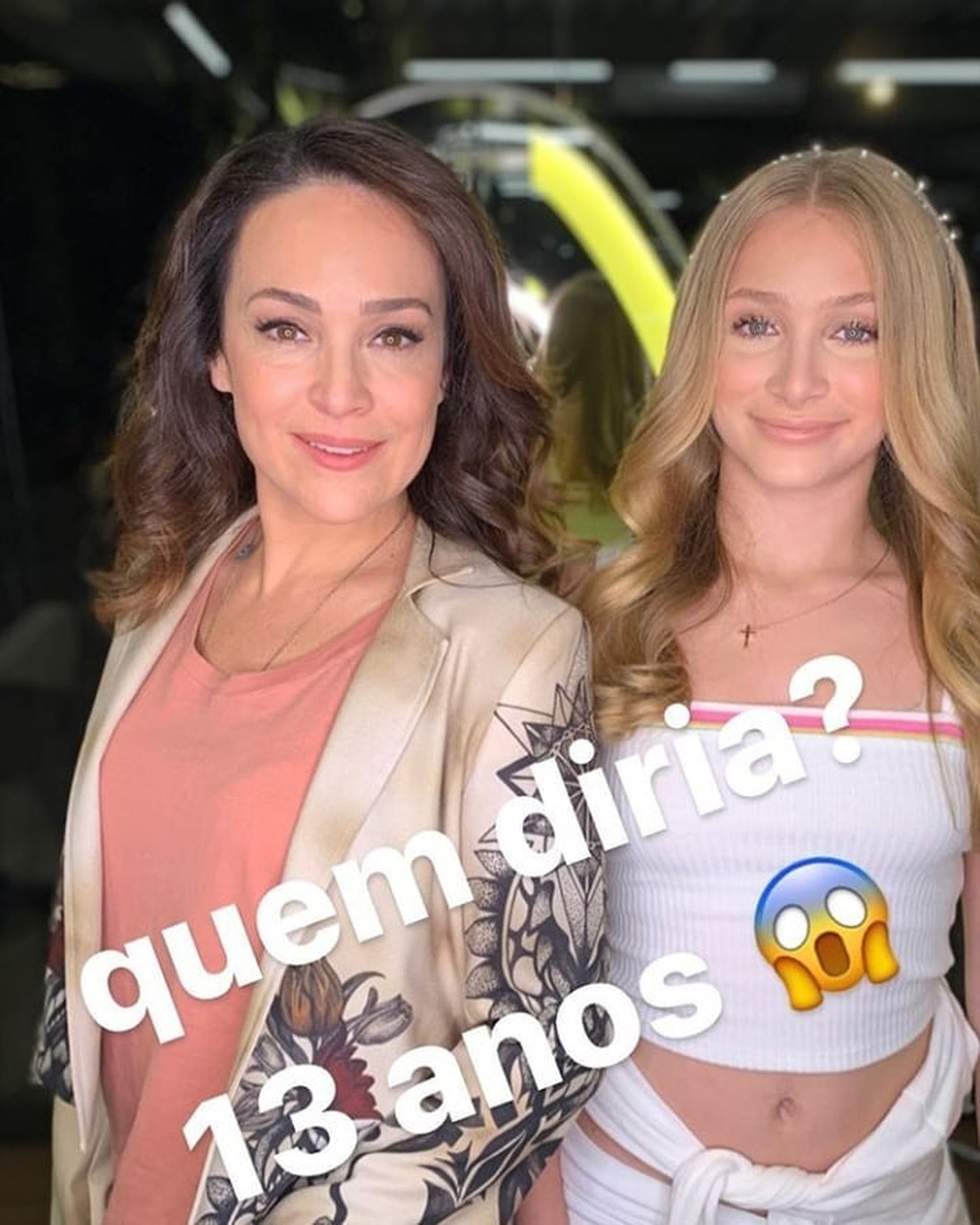 Gabriela Duarte posa ao lado da filha e impressiona | Celebridades | Vogue