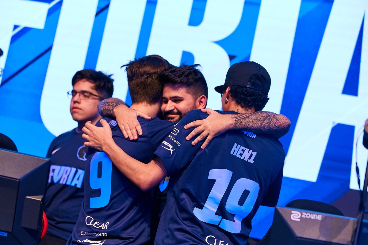 BLAST Premier Spring: FURIA elimina Liquid e fica a uma vitória da ...