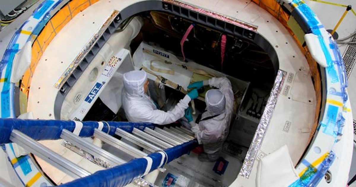 G1 - Nasa confirma para fim do mês ida de nave privada à estação ...