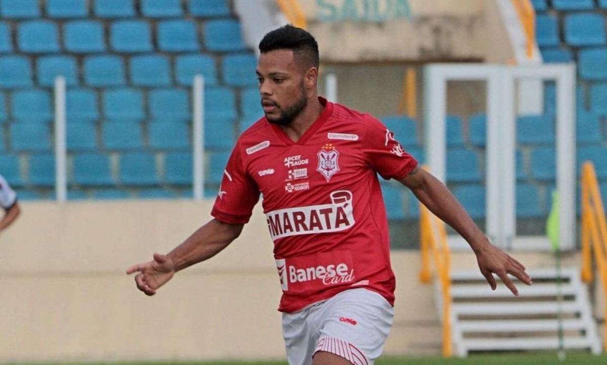 Elivelton comemora sequência como titular no Sergipe: "Aproveitar ao ...