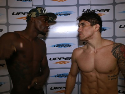 Ronys Torres defende cinta dos leves contra Wallace Lopes no Shooto 60