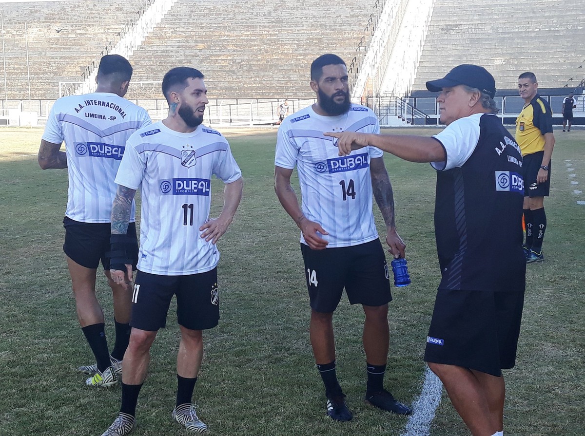 Inter de Limeira anuncia Leleco, ex-Guarani, como reforço para o ataque ...