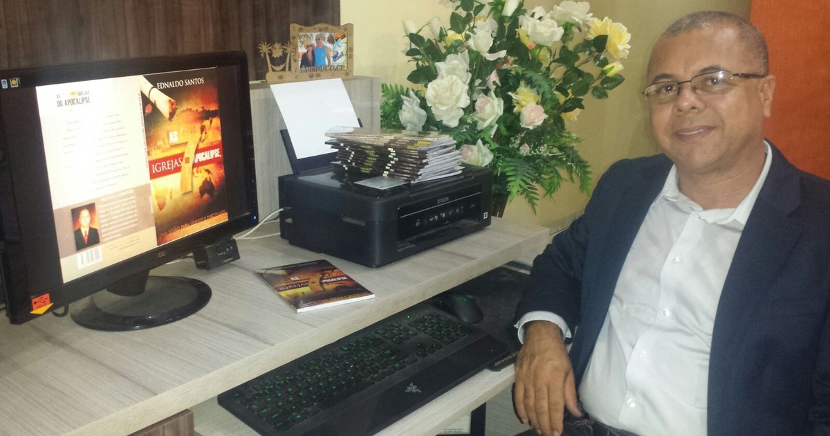 G1 - Em Rio Branco, pastor lança livro 'As Sete Igrejas do Apocalipse ...