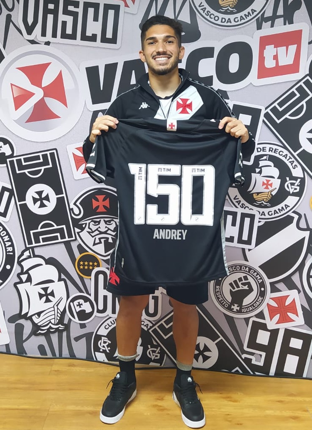 Andrey celebra marca de 150 jogos pelo Vasco: “Sou muito grato ao clube ...