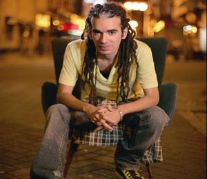Max de Castro homenageia o pai, Simonal, em próximo álbum - ÉPOCA ...