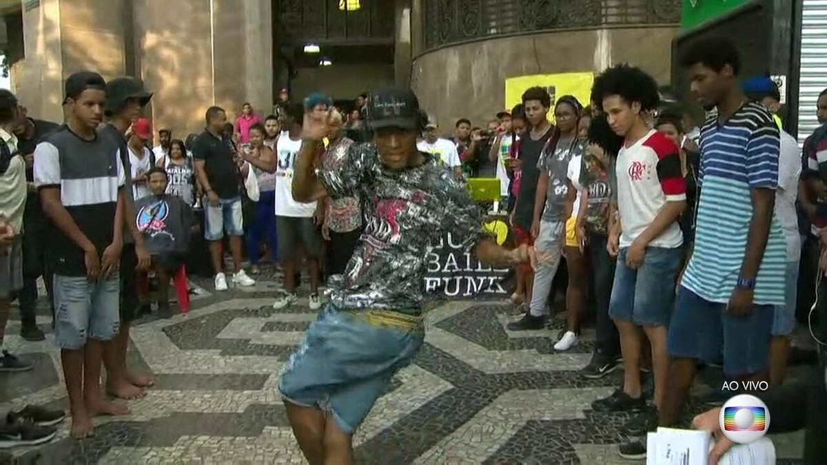 Rio Parada Funk promove evento de passinho na Central do Brasil | Rio ...