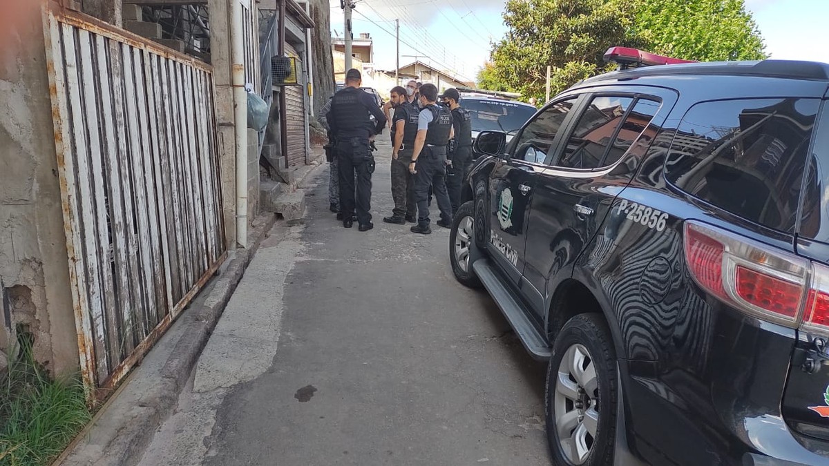 Operação Da Polícia Civil Contra Quadrilha De Roubos A Comércios Prende