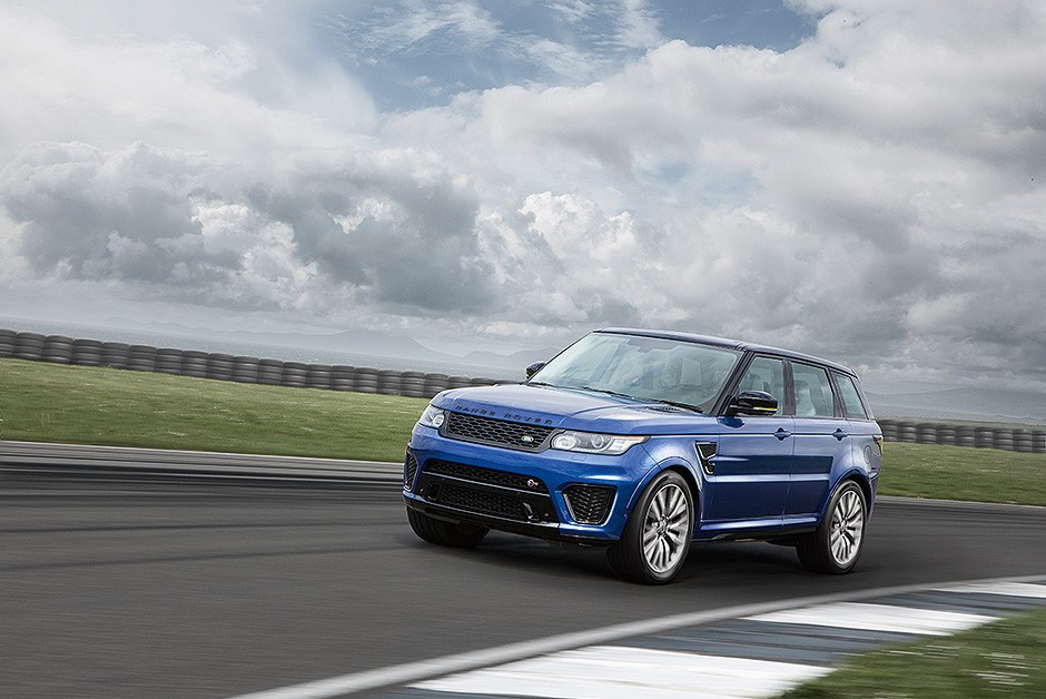 Na pista com o Land Rover Range Rover Sport SVR | Testes | autoesporte