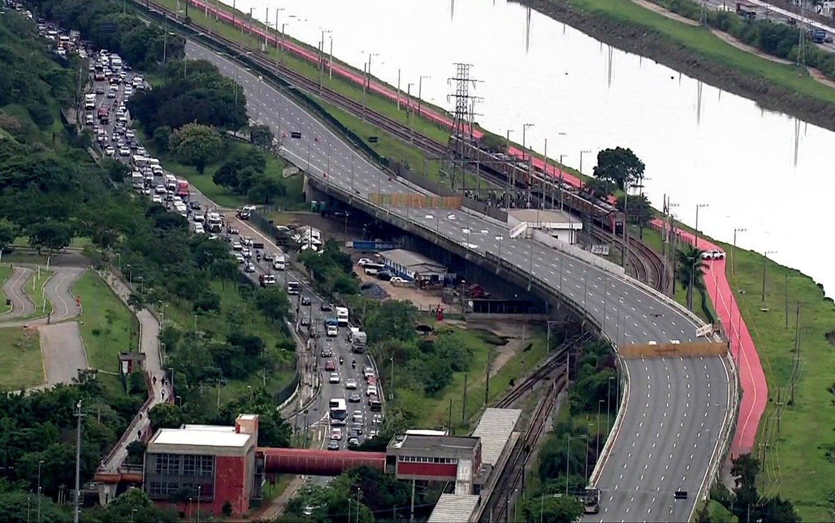 Obras Para Recuperar Viaduto Que Cedeu Incluem Reconstrução De Pilares