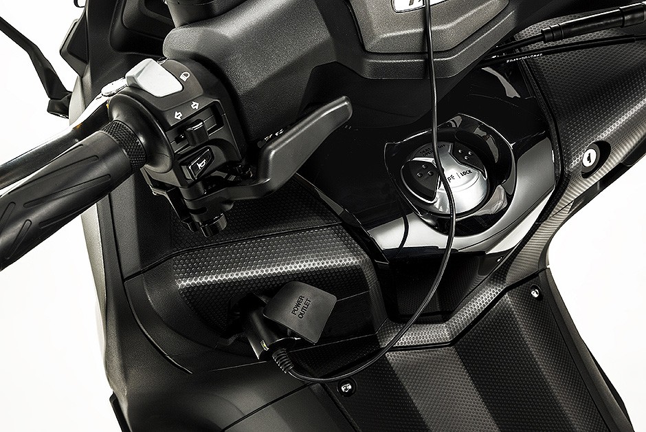 Avaliação: Yamaha T-Max 530 | Testes | autoesporte