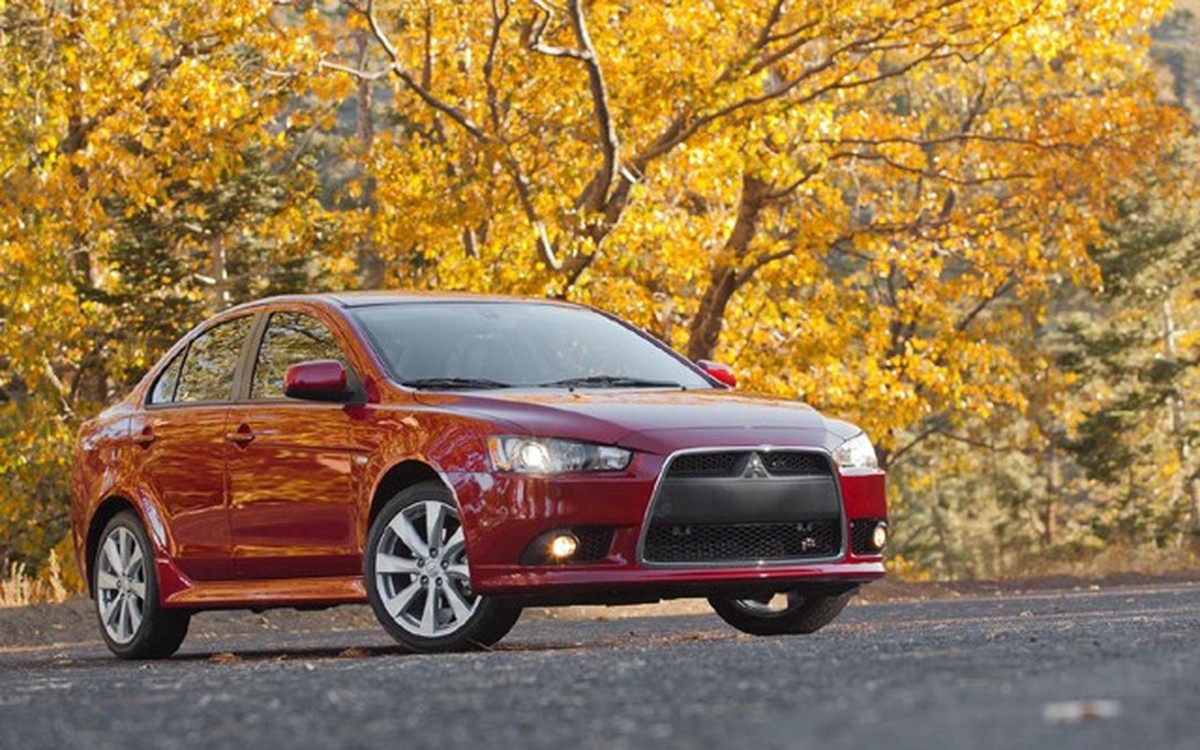 Mitsubishi já trabalha na próxima geração do Lancer | Carros | autoesporte