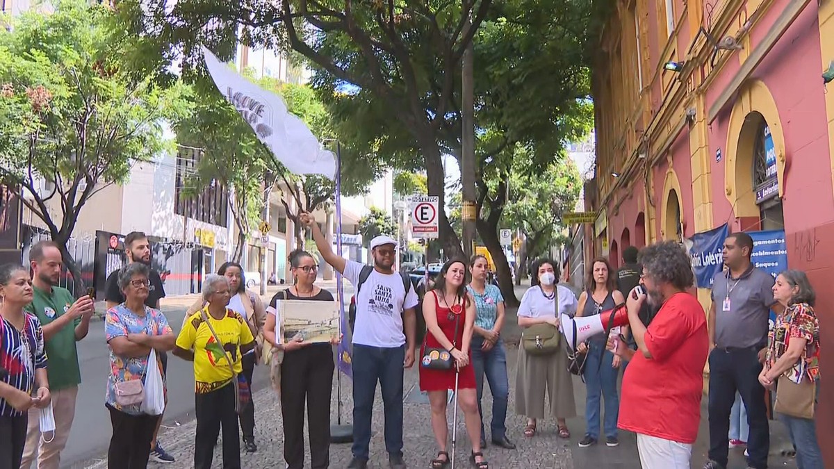Manifestantes protestam contra obra na região do Largo do Rosário ...