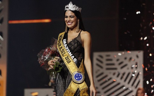 Miss Amazonas Mayra Dias é eleita Miss Brasil 2018 - Quem | QUEM News