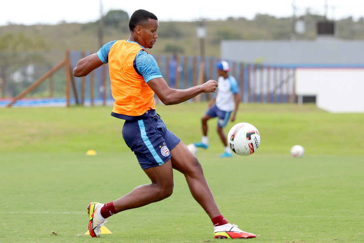 Líder em desarmes no Bahia, Rezende busca novas qualidades e foca em ...
