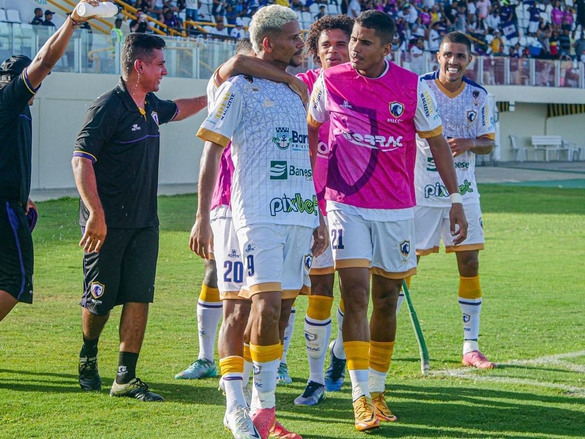 Neto lamenta empate, mas celebra hat-trick pelo Falcon: "Vai chegar ...