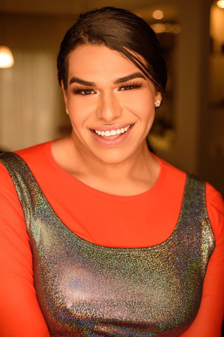 Influencer trans, Lady Chokey revela preconceito na Europa ...