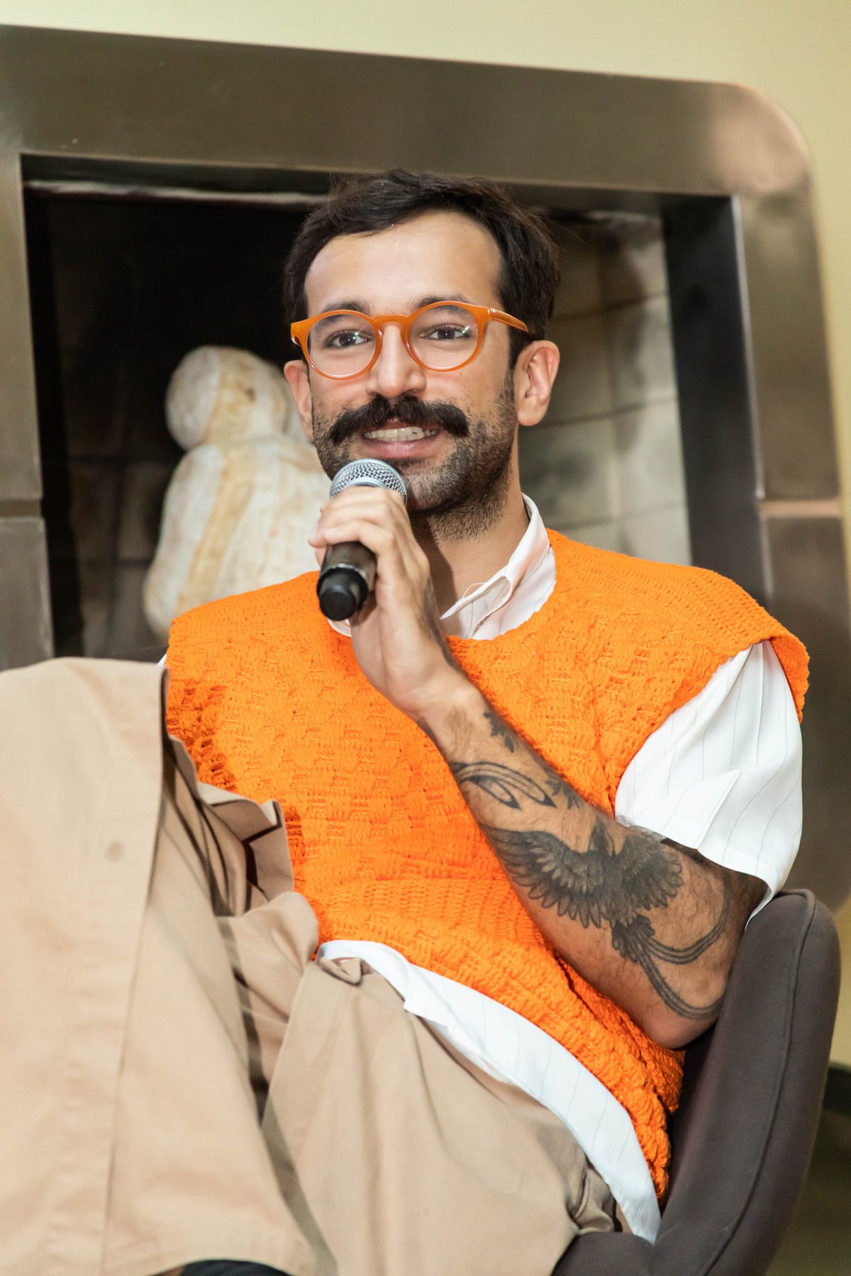 Calcita Alaranjada, cor de 2023 da Suvinil, 'conecta passado e futuro ...