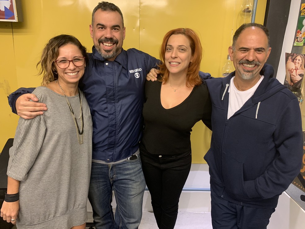 Podcast do Zorra #26 - Júlia Rabello: o que eu quero? Podcast, Mário ...