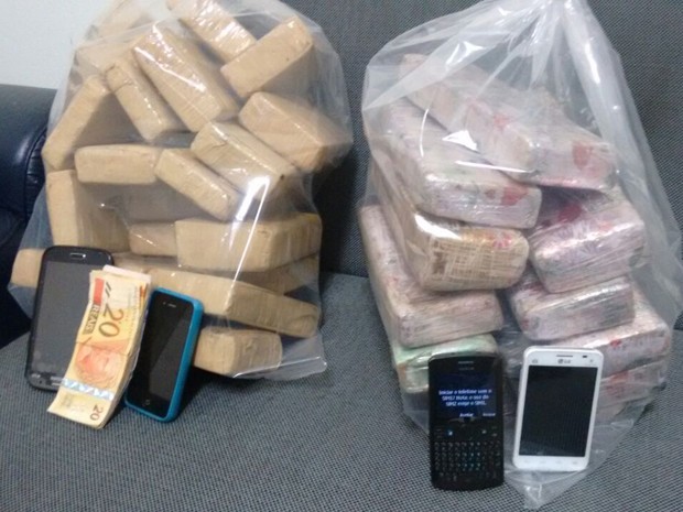 G1 - Homens são presos com 26 kg de maconha no Jardim Marisa - notícias ...