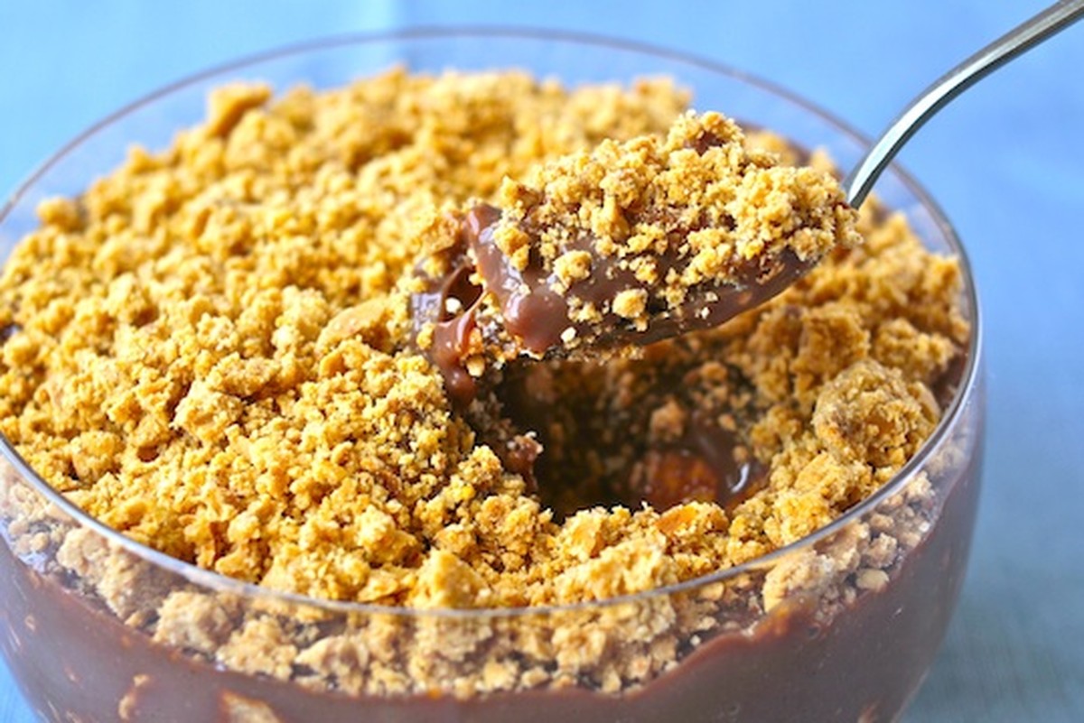 Pavê de brigadeiro com paçoca | Doces e sobremesas | Receitas