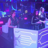 Brothers relembram show de Anitta - notícias em Agora na casa