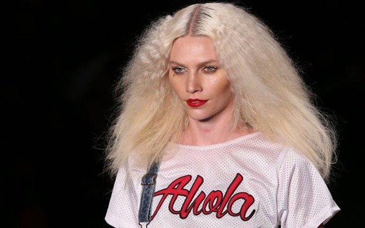 Análise: Ausländer mistura linha esportiva e alfaiataria em desfile ...