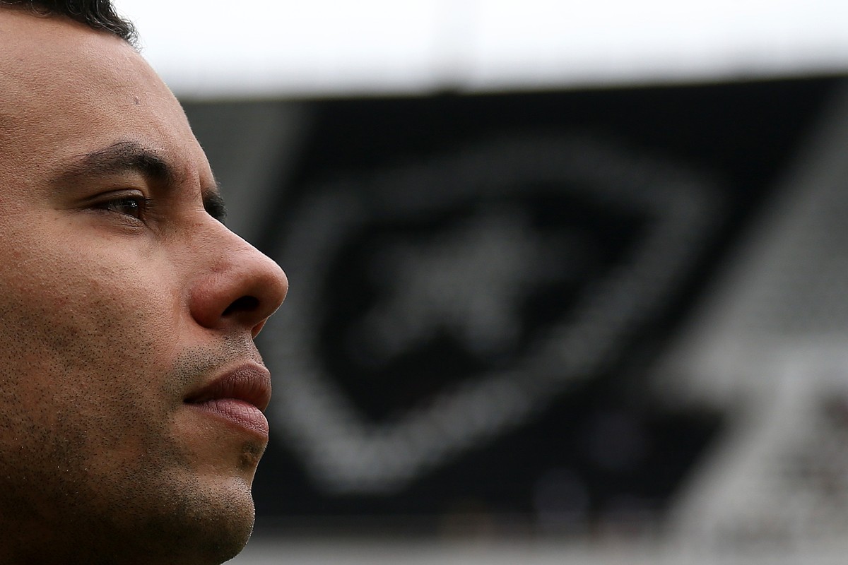 Fim de linha: Jair comunica ao Botafogo que está fora e assume o Peixe ...