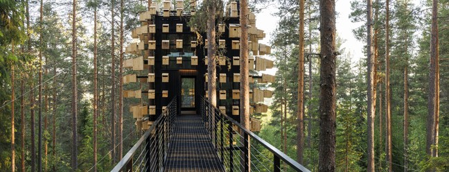 Treehotel, na Suécia, proporciona experiência com quartos na árvore ...