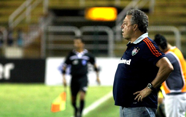 Abel considera vitória justa, condena pênalti e já pensa no Grêmio ...