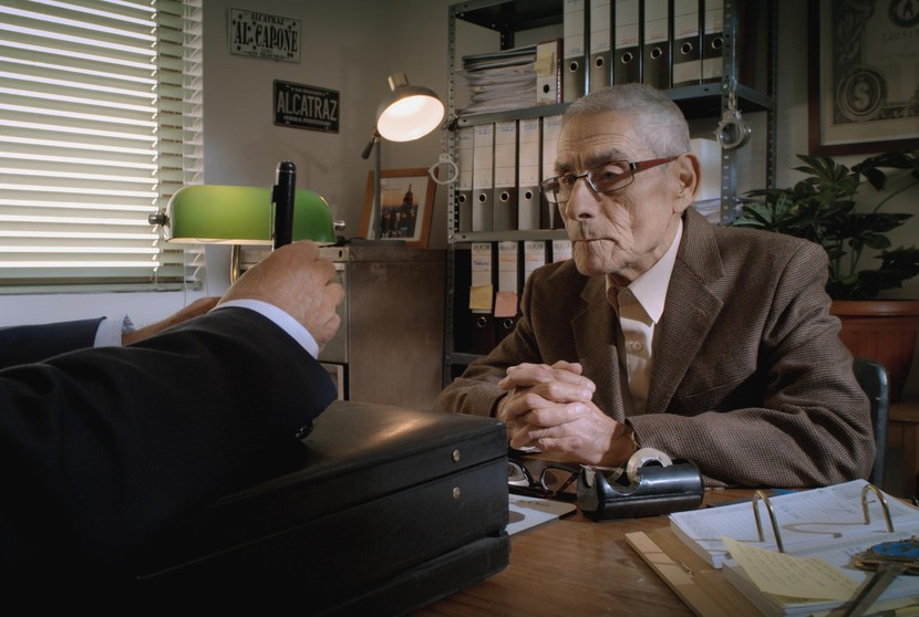 Assistir conteúdos semelhantes a Agente Duplo online no Globoplay