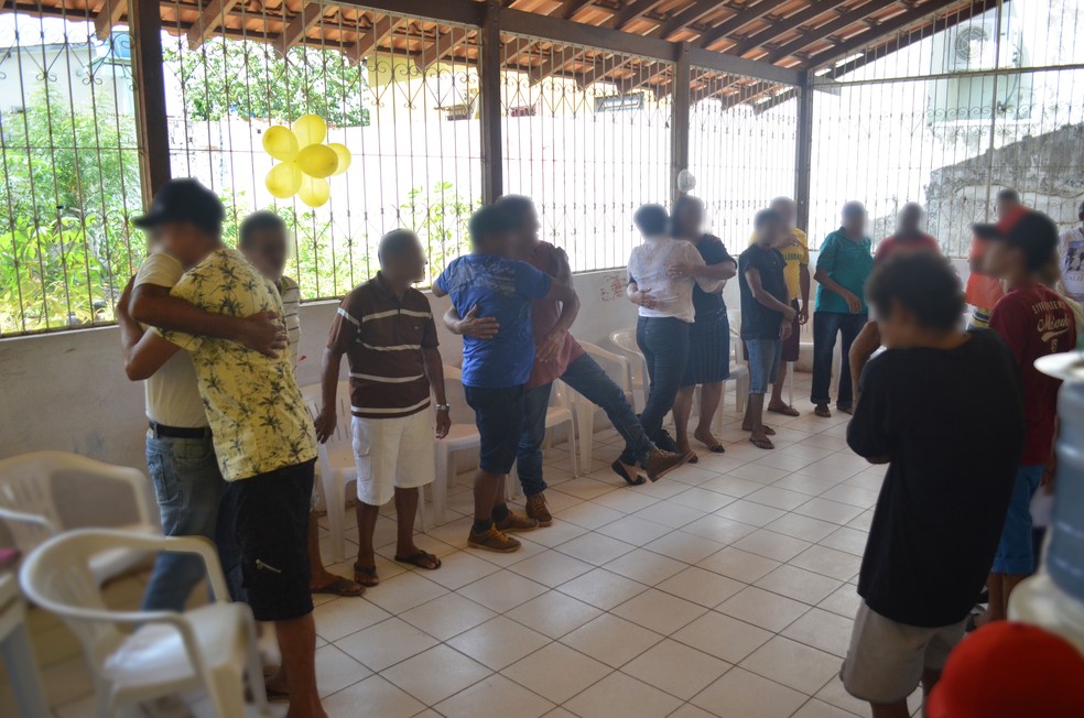 Caps-AD oferta planos terapêuticos para pacientes que buscam largar ...