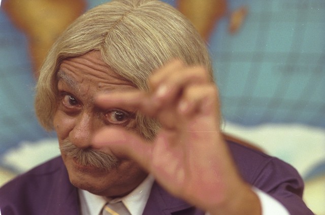 Mais episódios da 'Escolinha do Prof. Raimundo' lançados em DVD ...