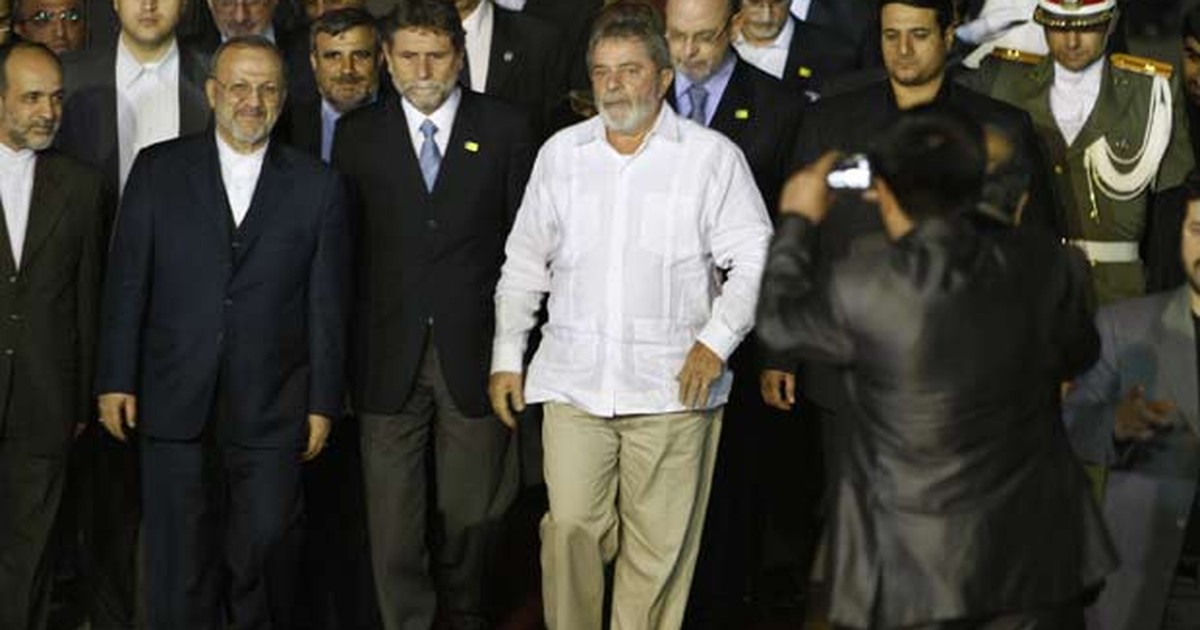 G1 - Lula chega ao Irã para mediar questão do programa nuclear ...