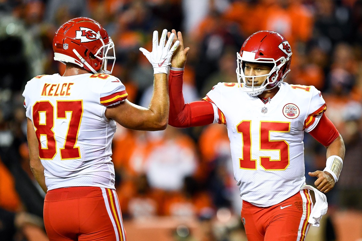 Dupla do Kansas City Chiefs lidera a Seleção da Semana 13 da NFL ...