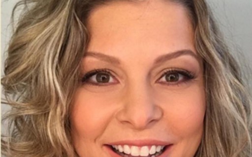 Bárbara Borges muda o visual - Quem | QUEM News